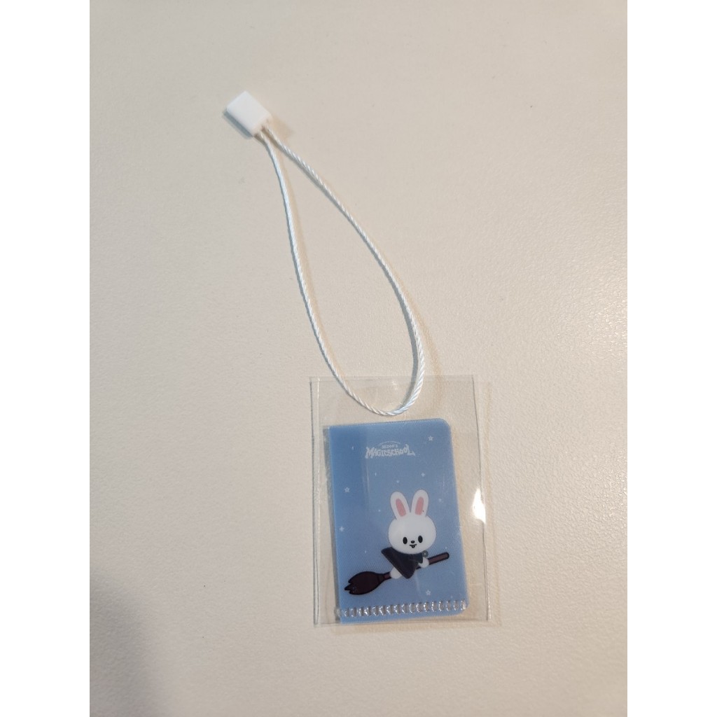 ON HAND) STRAY KIDS x SKZOO POP-UP 4TH FANMEETING SKZ'S MAGIC SCHOOL ...