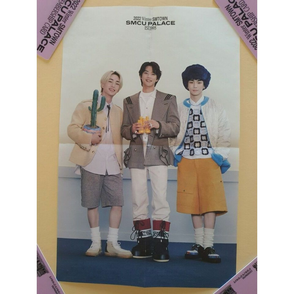 2022 Winter SMTOWN : SMCU Palace Shinee Official Mini Folded Poster ...