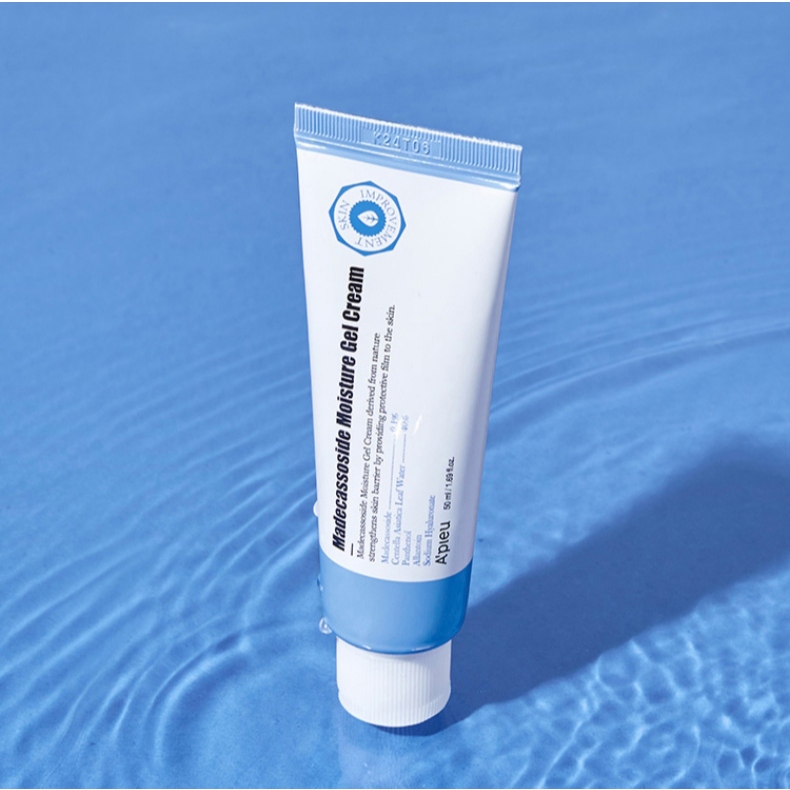 A'PIEU Madecassoside Moisture Gel Cream: The Emperor of Moisture ...