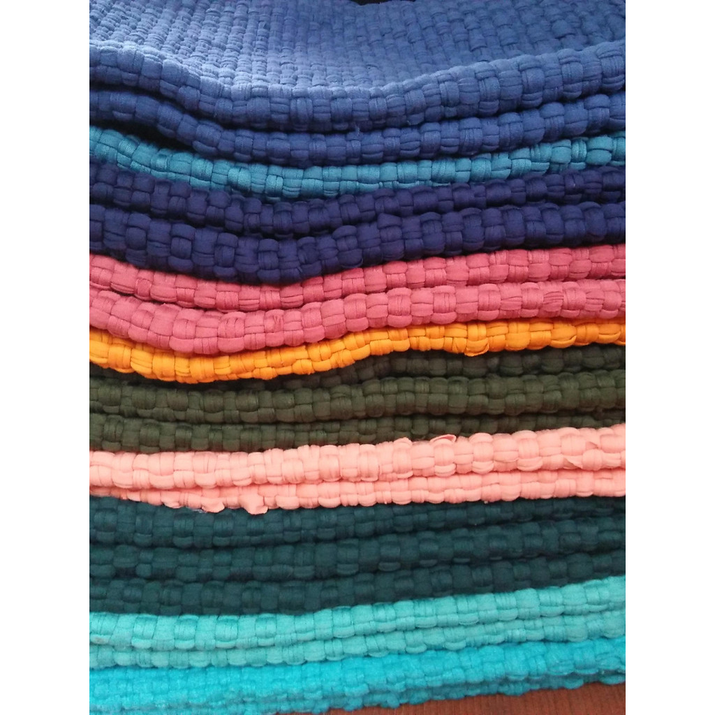 Basahan Doormat Foot Rugs in Plain Vibrant Colors Small - Knitted ...