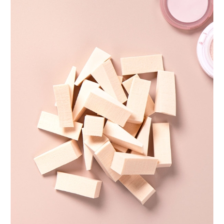 Daiso's 24-Pack Triangle Powder Puffs: K-Beauty Secret for Flawless ...