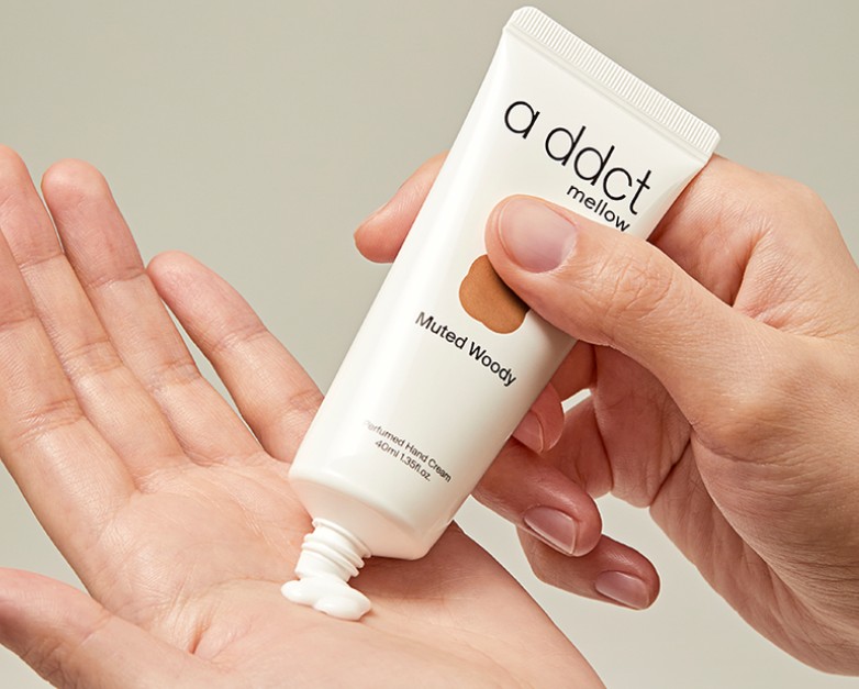 KOREA 🇰🇷 Addct Mellow Perfumed Hand Cream 40ml (Musted Woody / Matcha ...