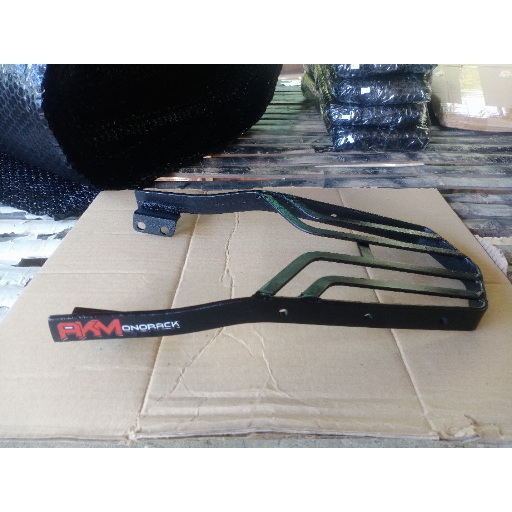 Honda xrm monorack bracket topbox bracket | Shopee Philippines