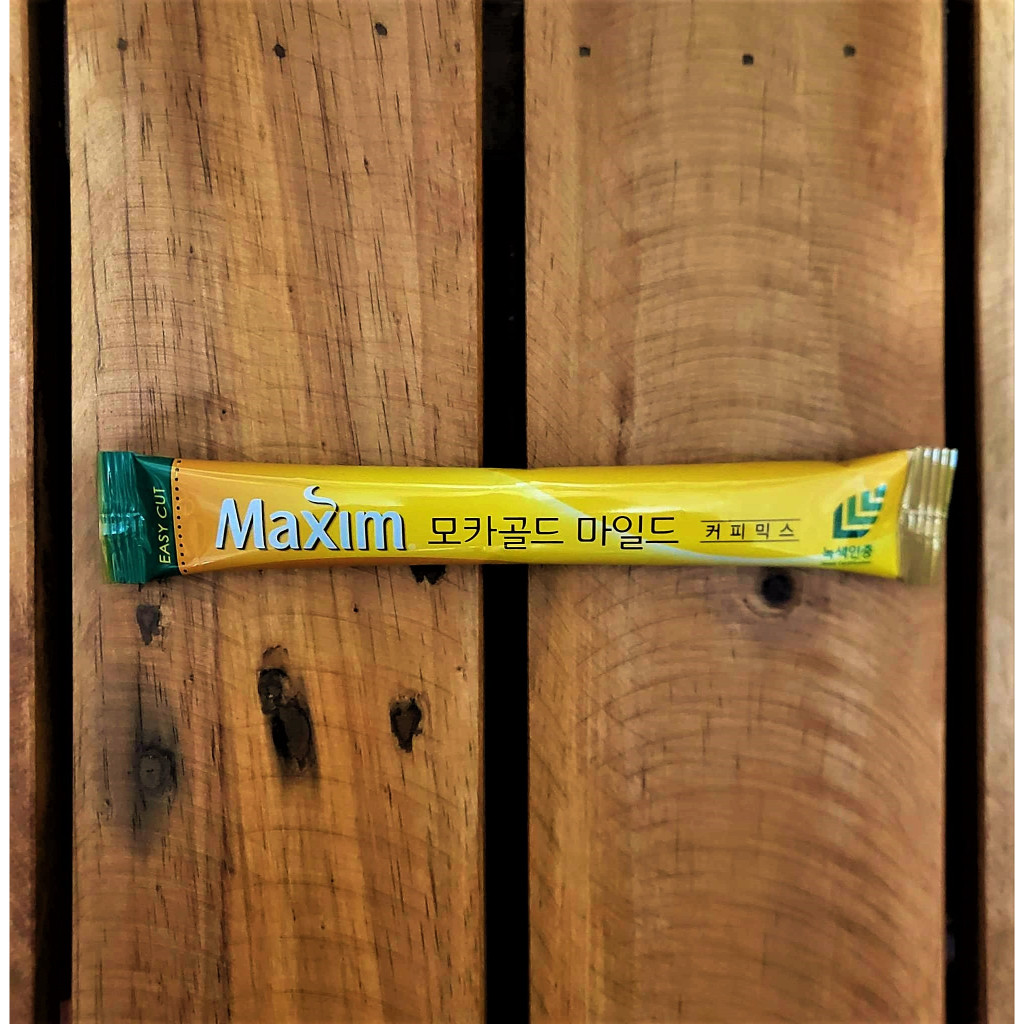 MAXIM COFFE MOCHA GOLD KOREAN INSTANT COFFEE 12G sold per stick ...