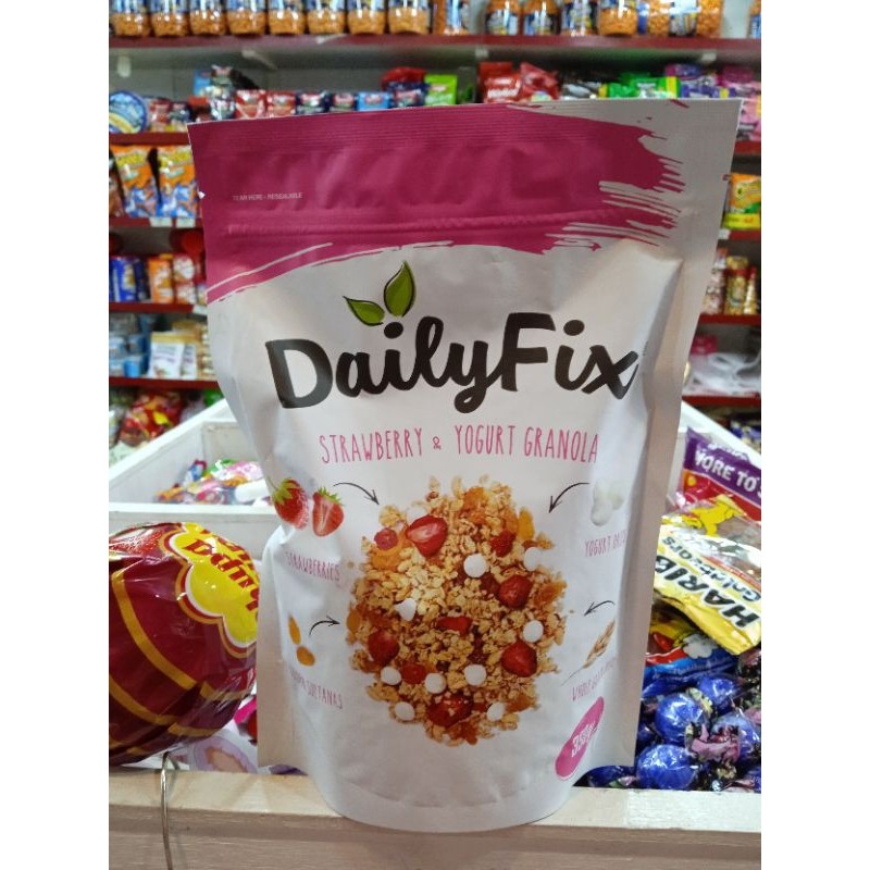 Daily Fix Strawberry & Yoghurt Granola | Shopee Philippines