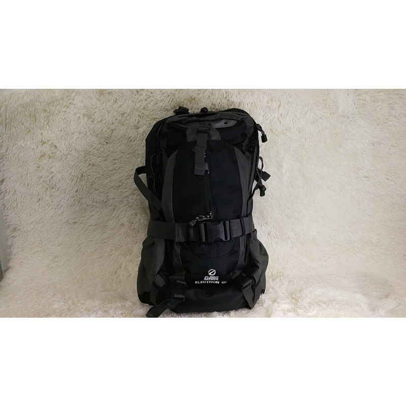Travel/Hiking/Outdoor Backpacks with steel with Rain Cover (Capacity ...