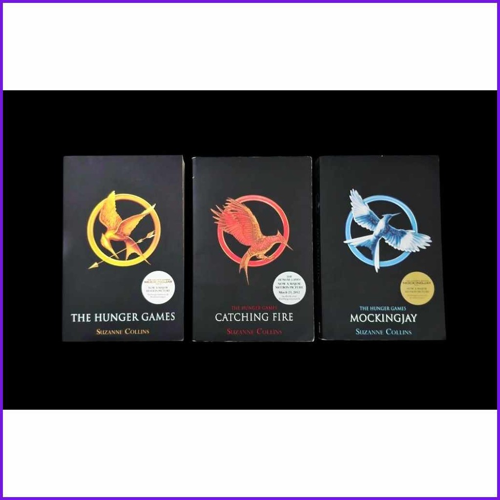 [Preloved] The Hunger Games Trilogy by Suzanne Collins (Bundle ...