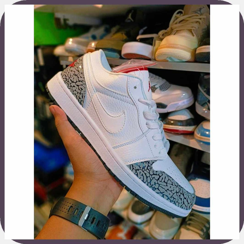 Jordan(TR(1(SY=Low(FL=Mens(UM=White(a=Cement)I>)S>White/Black/Grey/Red ...