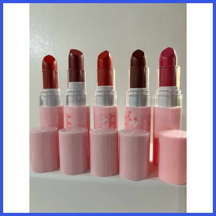 Avon lipstick Simply Pretty Matte Lipstick 4 g | Shopee Philippines