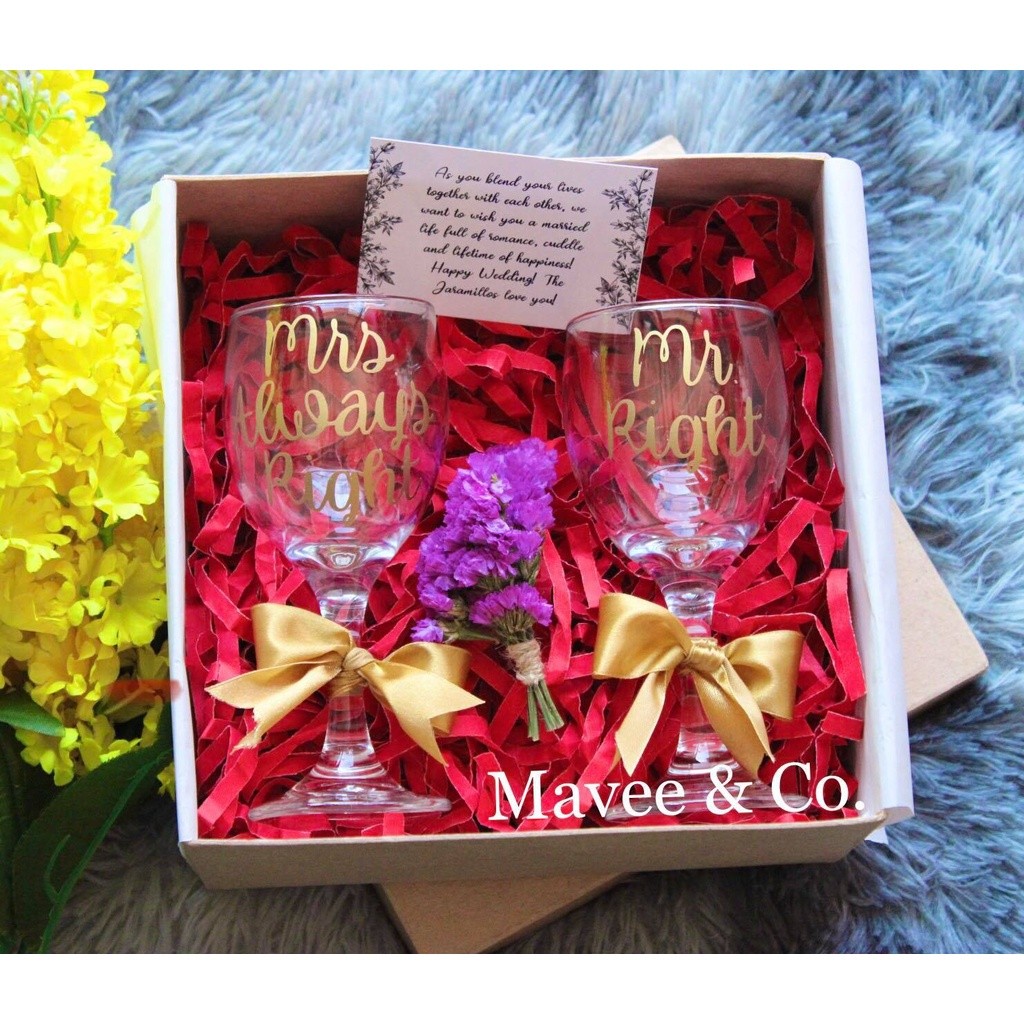 MAVEE Personalized Couple Wine or Champaigne Glass in Curated Gift Box ...