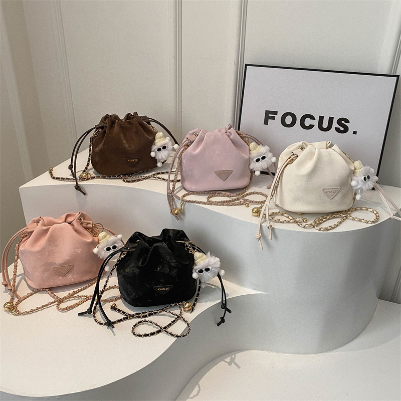 Summer New Style Trendy Small Bag Ladies Chain Messenger Bag Niche ...