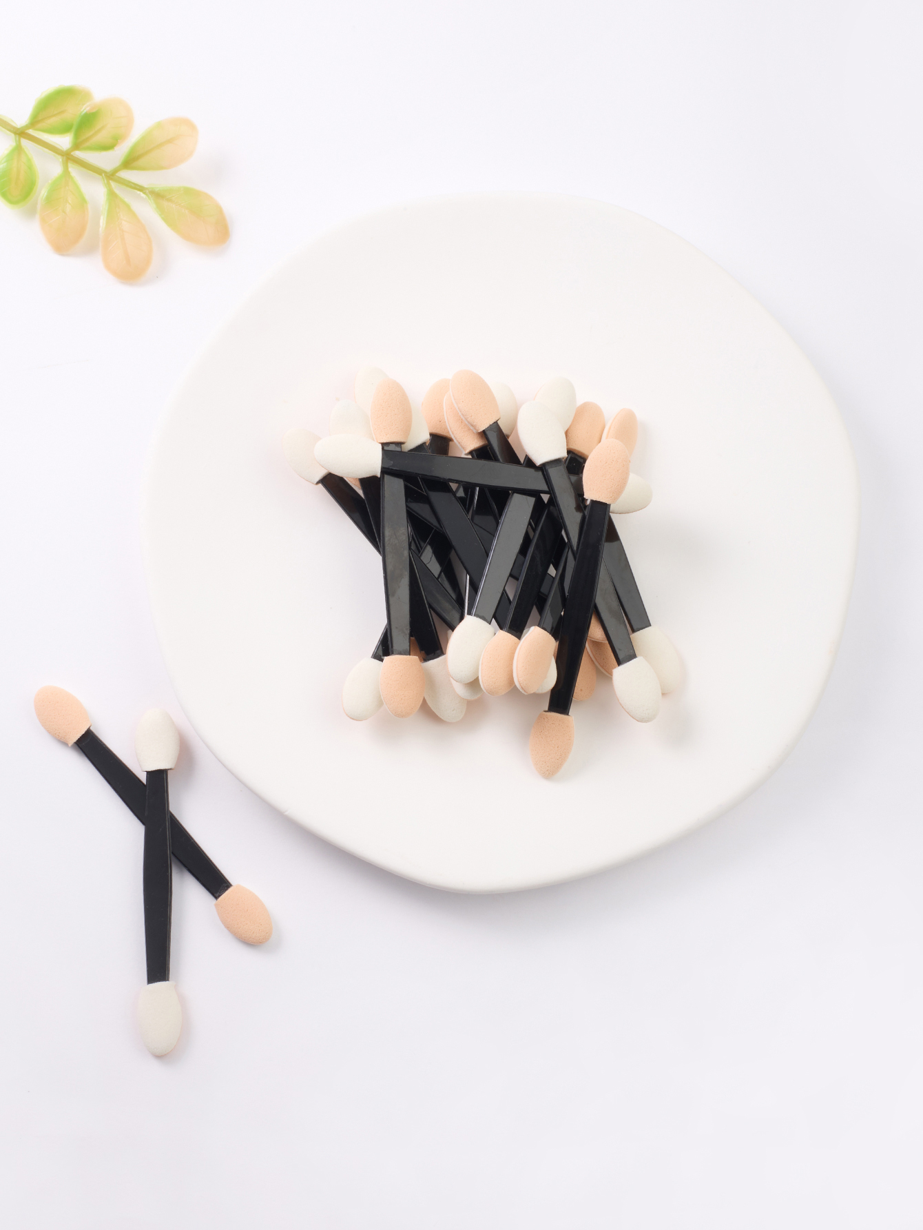 Black Eyeshadow Stick Double-Headed Latex Sponge Disposable Eyeshadow ...