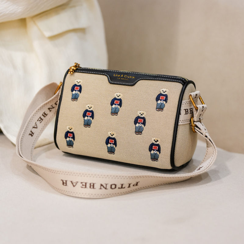 Fashion Casual Diagonal Bag Bear Embroidered Female Bag Fashionable ...