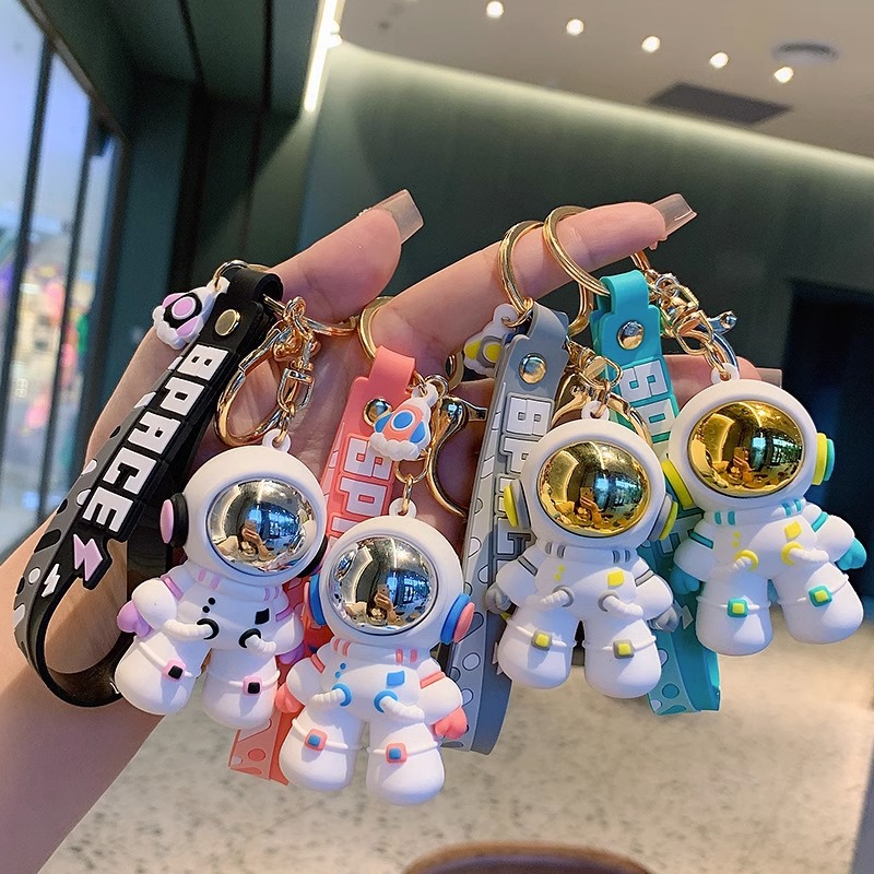 Cartoon Cool Astronaut Spaceman Doll Keychain Creative Car Accessories ...