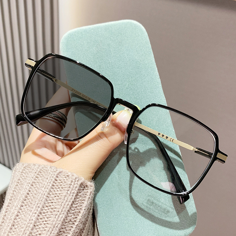 Color-changing Glasses Women's Ultra Light Moisture Cold Brown Clear ...