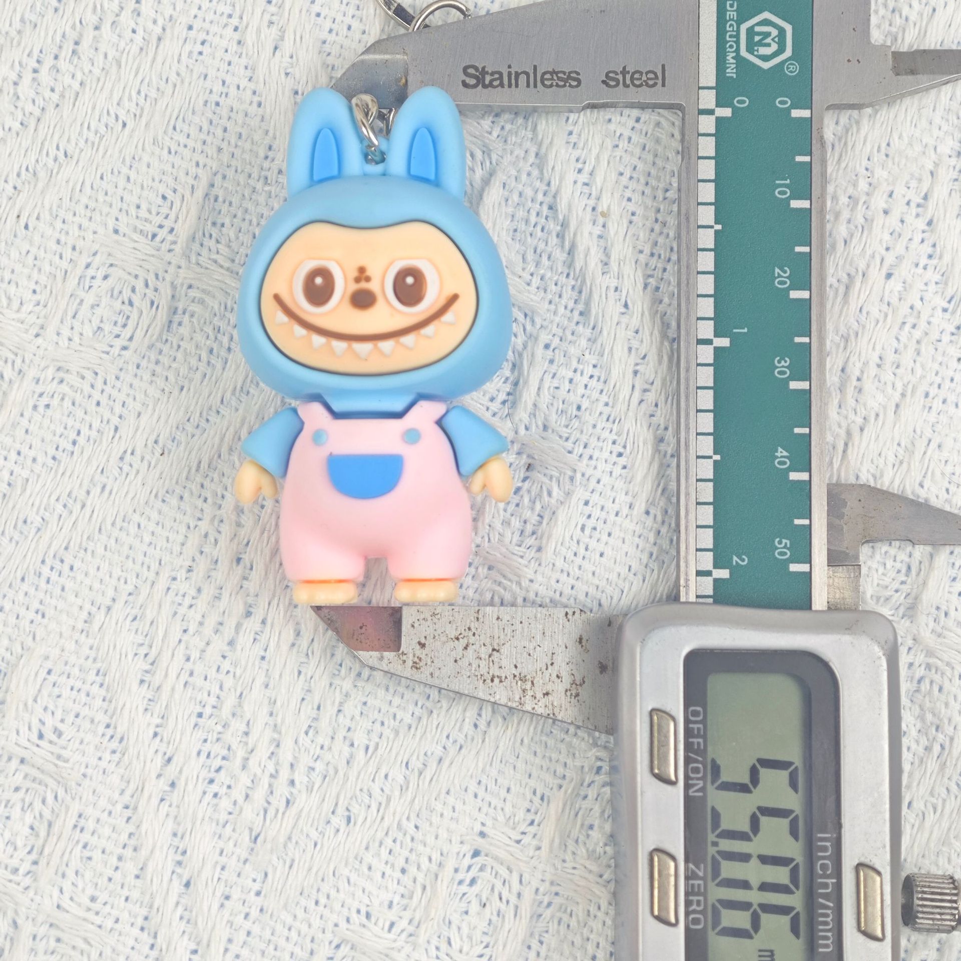 1 Piece Labubu Keychain Cute Cartoon Little Sheep Doll Key Ring Mystery ...