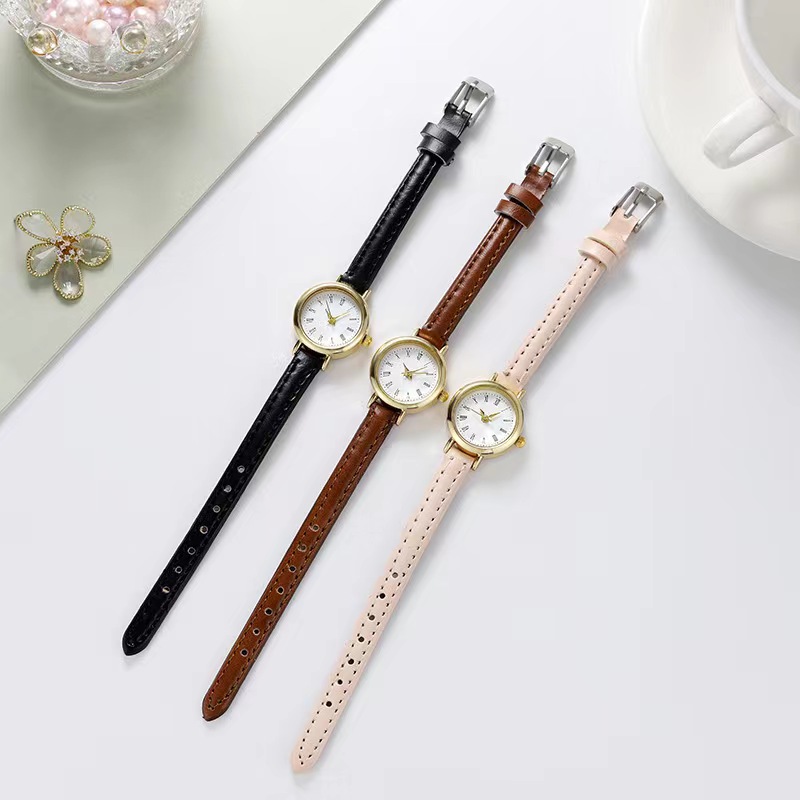 Women's Watch New Fashionable and Small Women's Quartz Watch | Shopee ...