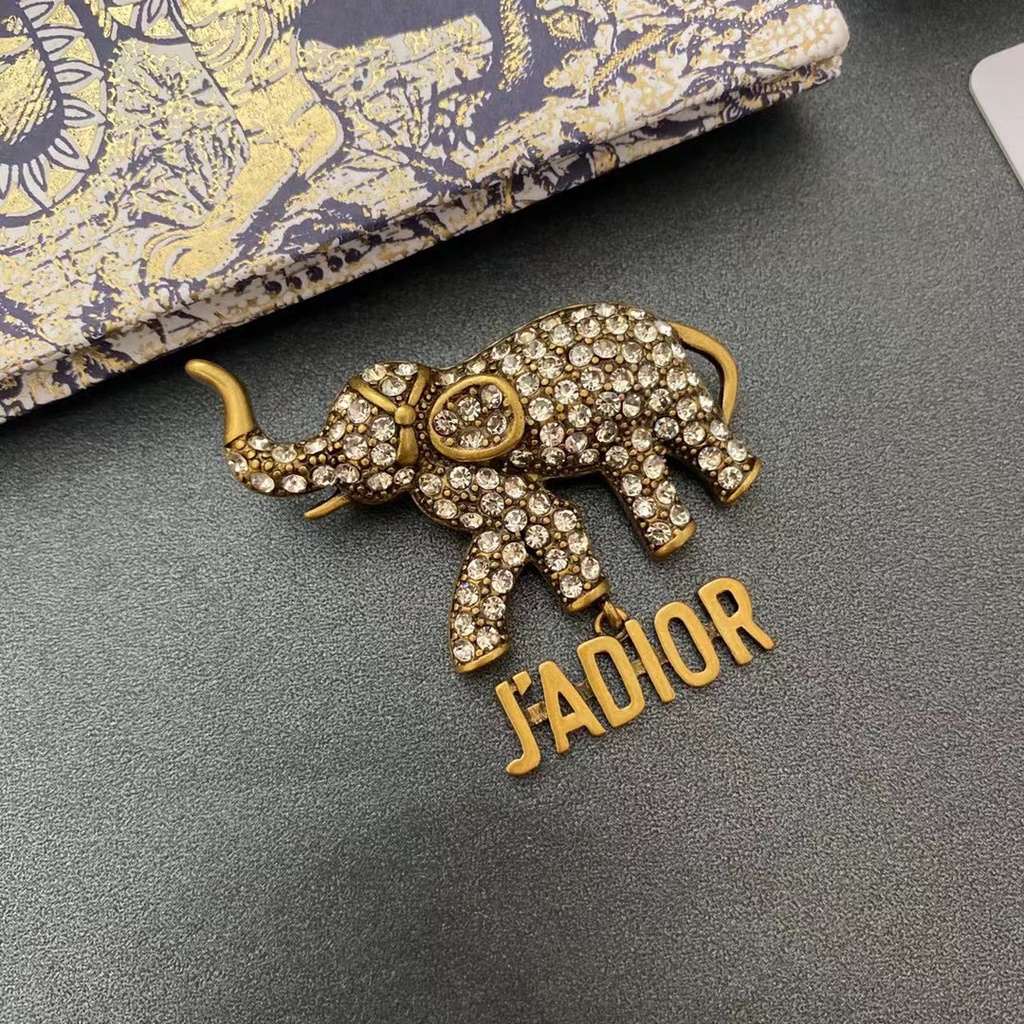 Original women's elephant brooch pin light luxury retro party pin ...
