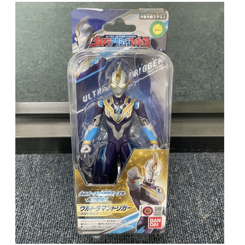 【17 Movable Joints 】BANDAI Ultraman Movie Series Ultra Movable Series ...