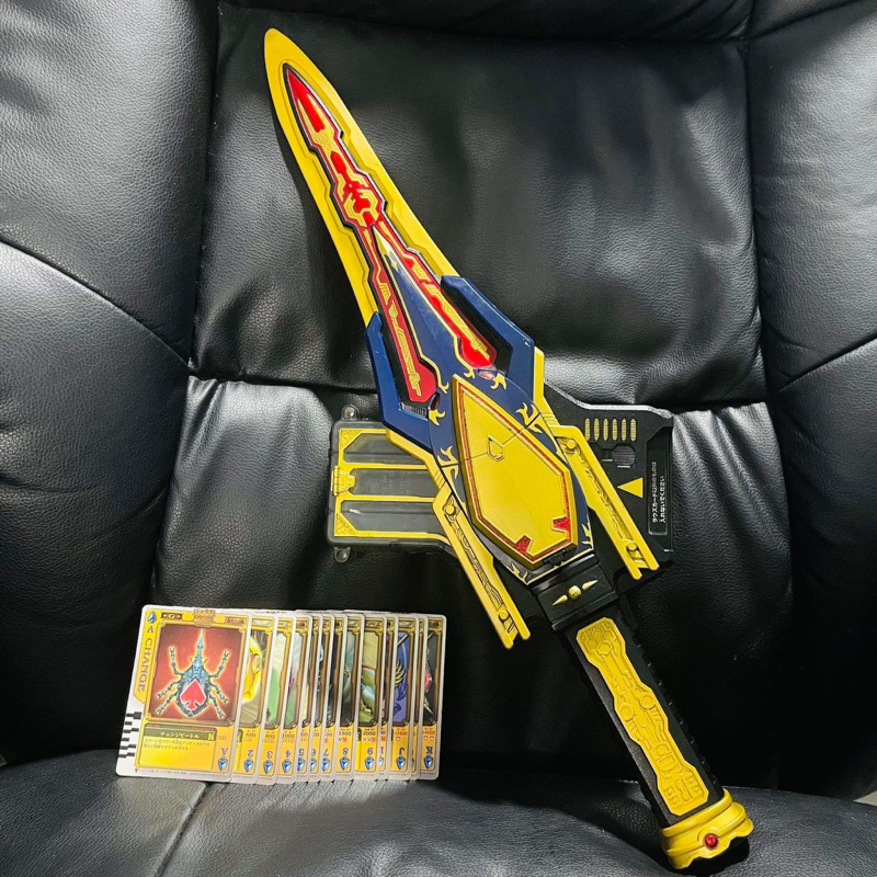 Dx King Rouzer With 13 Mo Cards | Form Toys From The Master Blade ...