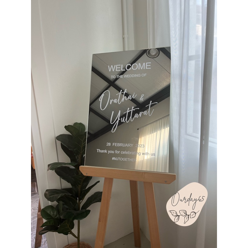Glass Sign In Front Of The Wedding Welcome Square In Of The | Shopee ...