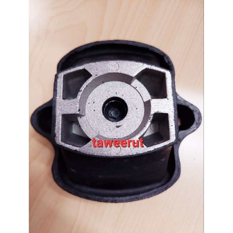 Benz Front Engine Mount Rubber W123 W126 W116 M. 300D 300CD 300TD 2 ...