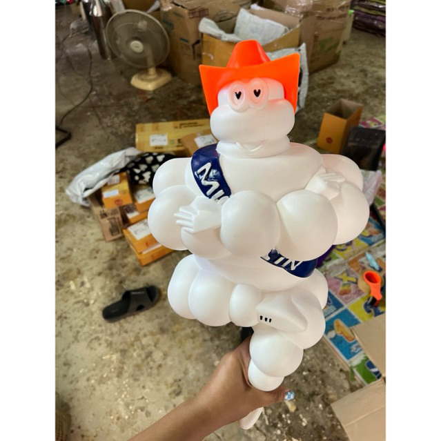 Michelin 17 Inches Sitting Posture Blue Bold Legs Are Available ...