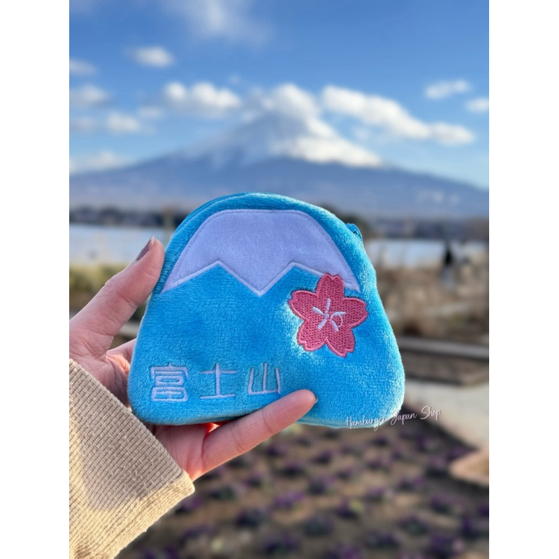 Fujisan Souvenir Purse There Is A Sakura Pattern With Eyebrows Very ...