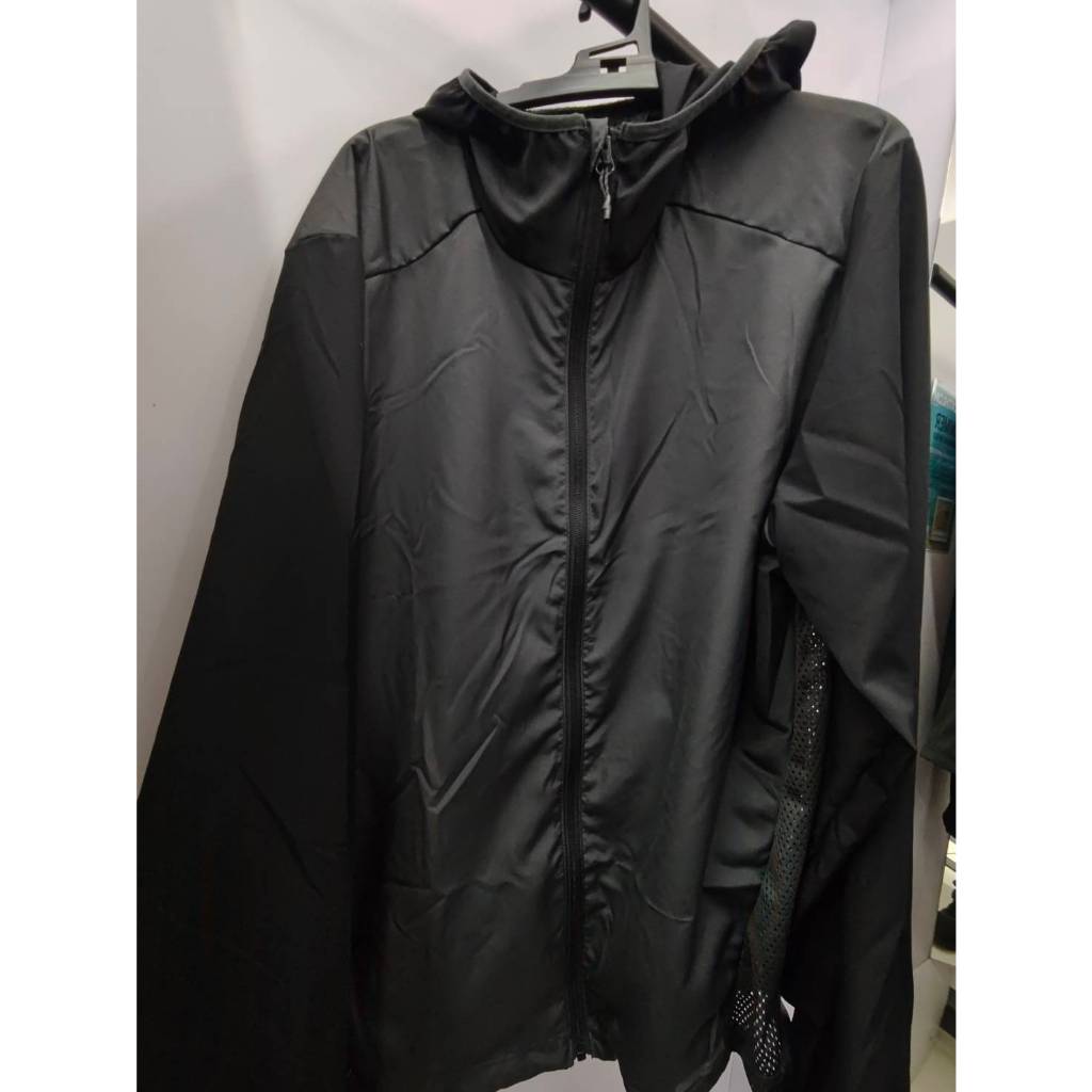 Kalenji I Running Jacket Model RUN WIND For Men Light And Comfortable ...