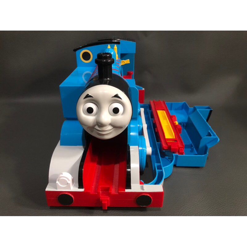 Set Of 4 Big Thomas Train Station With Sounds Play With The Blue Track ...