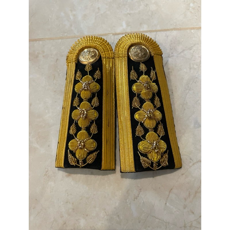 2nd Hand/Shoulder White Dress-Epaulette-Operating Level (Female ...