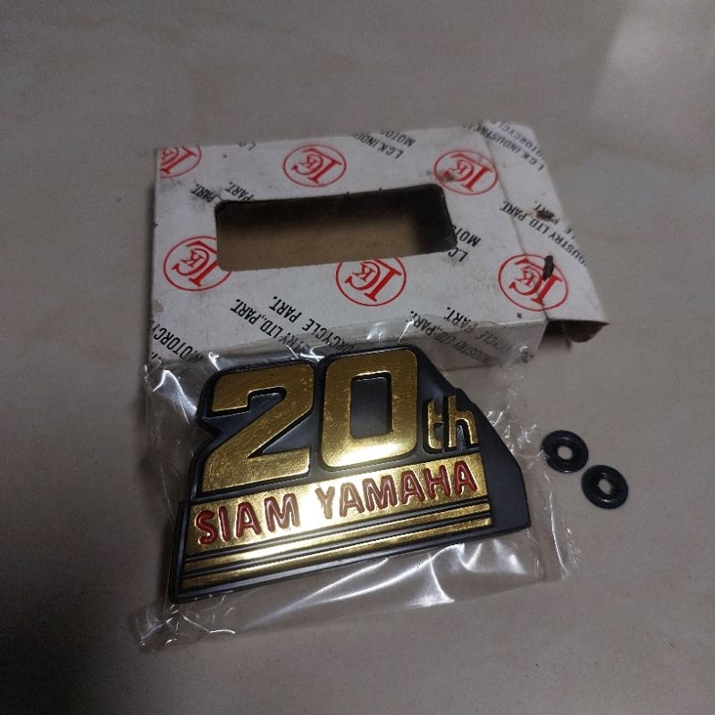 Yamaha Mate 20TH Side Bag Cover Logo Badge Or 20 Years Gold New Old ...