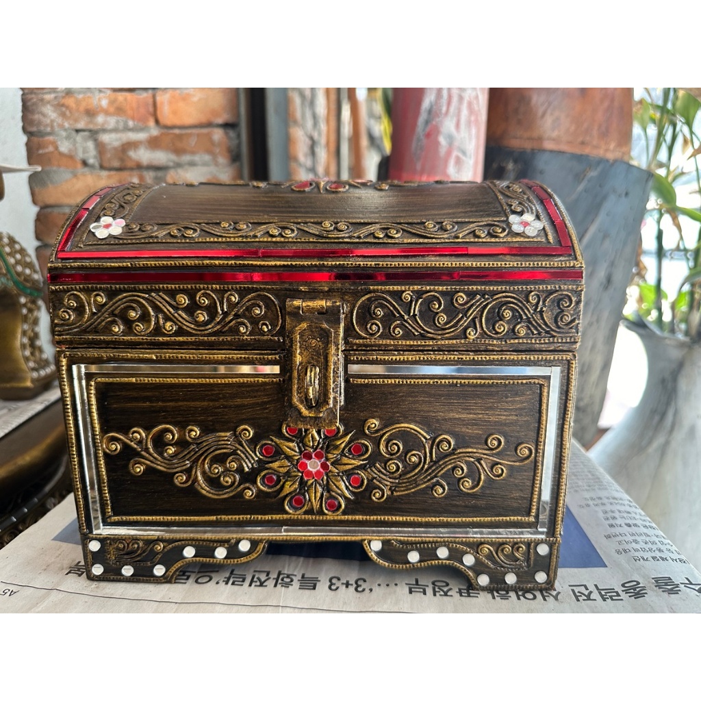 Black Treasure Chest Curved Cover 23xd15xh20cm Wooden Spinning Box ...