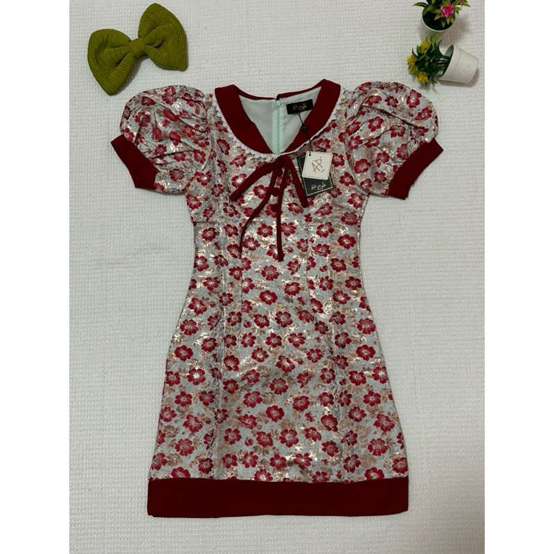 Limited Dress Mint Green With Red Floral Pattern And Hem (Apstyfe ...