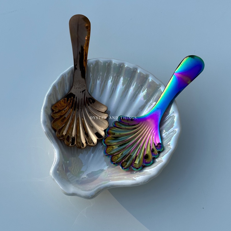 Short-Handled Clamshell spoon I Shell petite Oyster and Things ...