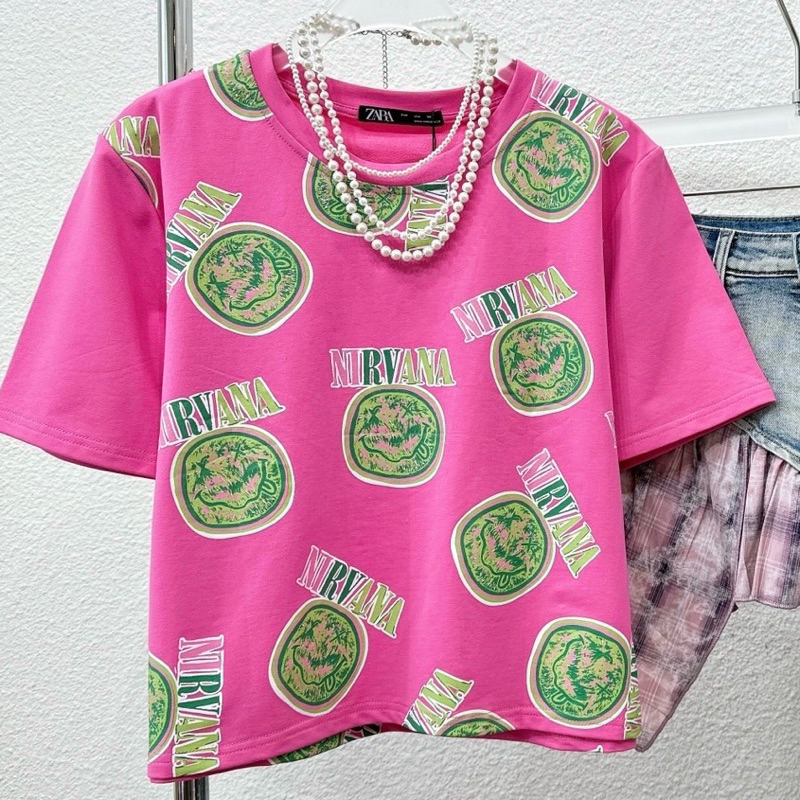 World Crop Top Front-Back Pattern Screen Super Cute. | Shopee Philippines