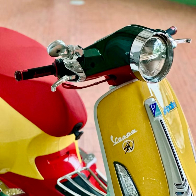Vespa Primavera Head Lamp Frame Chrome/Glossy Black/Matte/White ...