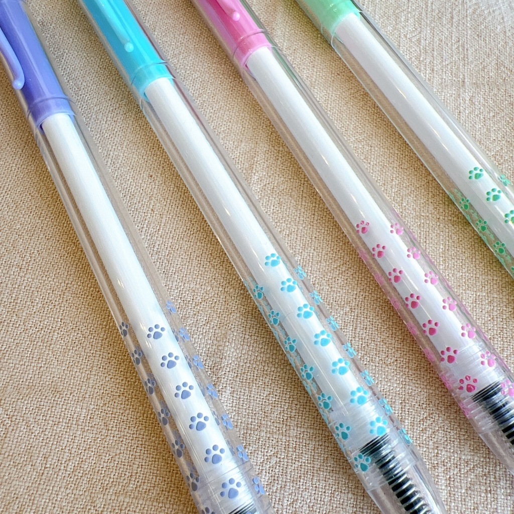 Quantum Gel Ink Pen Cathy Model Size 0.38 Mm. Cat Paw Pattern | Shopee ...