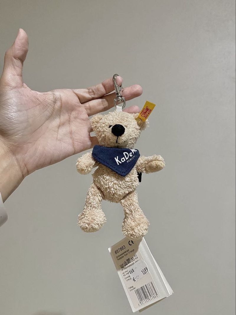 Keychain Bear Steve Cream Scarf Teddy (Steiff) | Shopee Philippines