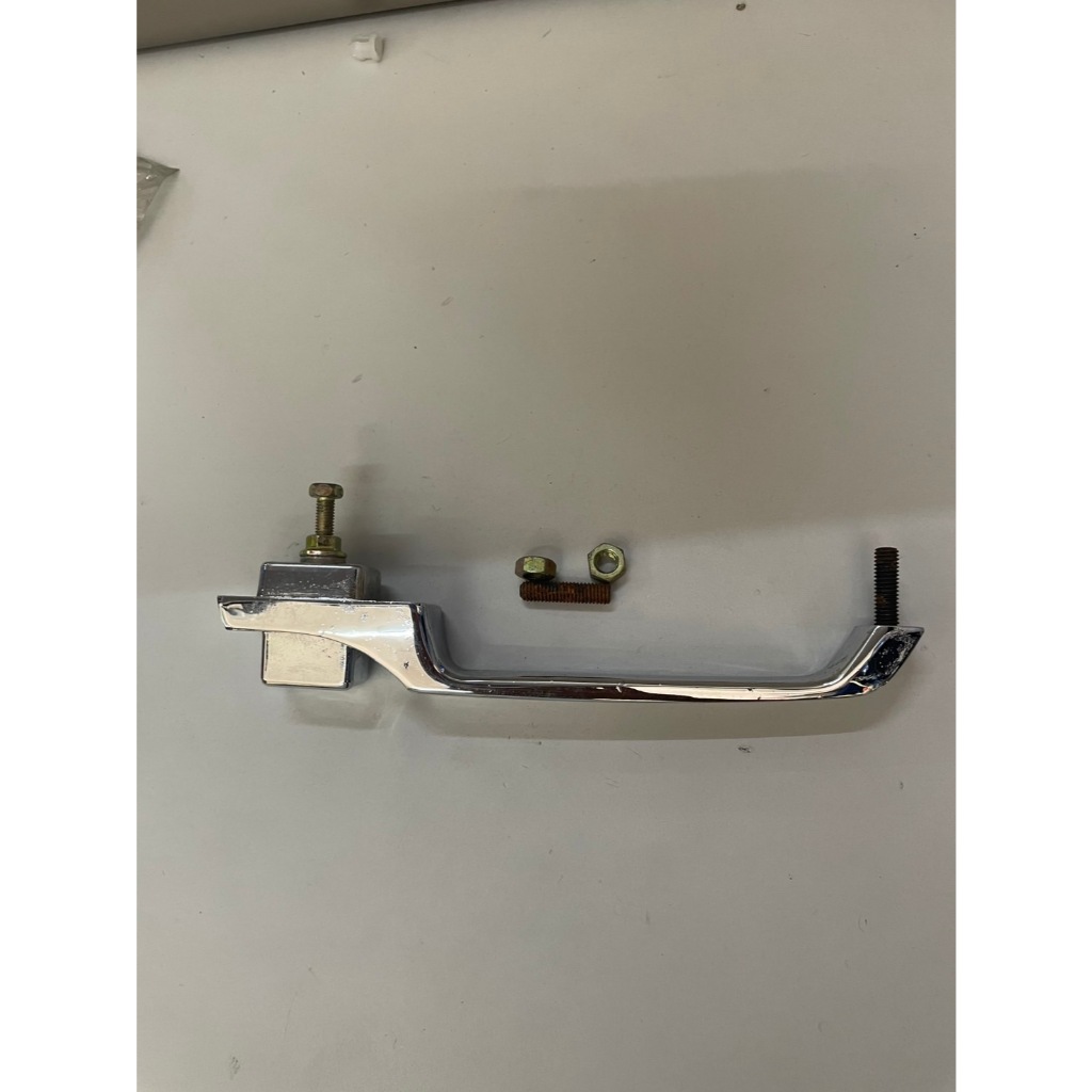 Hands To Open Outside The Front Door MASDA Mazda M 16 PROCEED 1970'S Year Plated Color Can Be ...