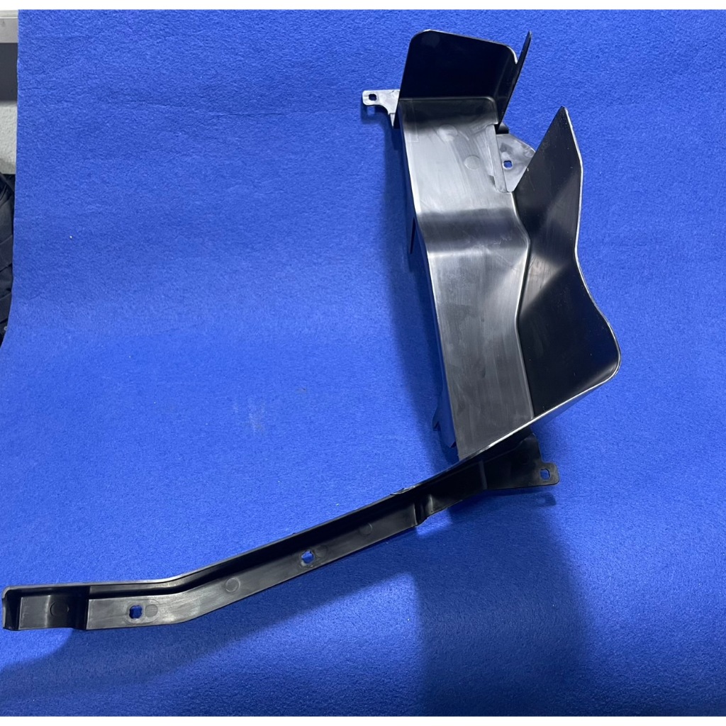 Front Air Shield Left Side CHEVROLET Colorado Model Year (2013-2014 ...