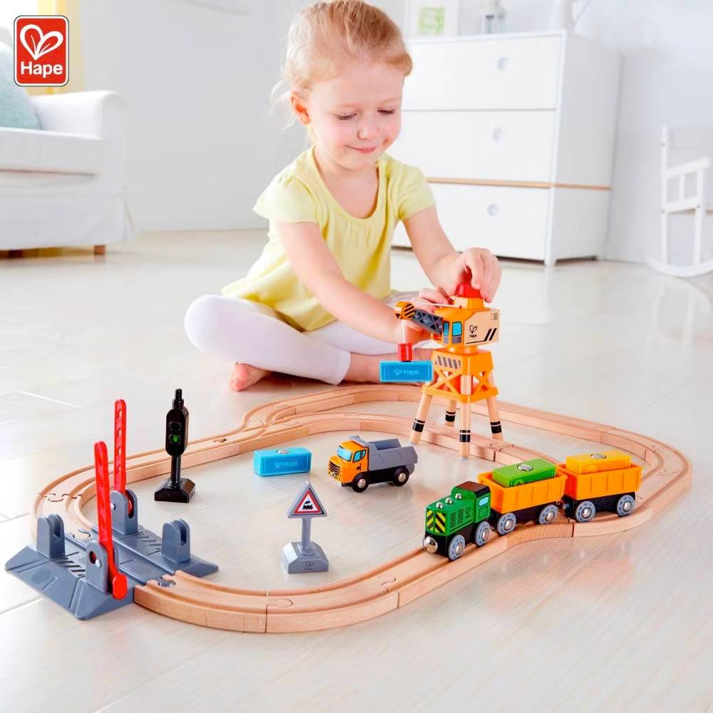 Hape-Crossing & Crane Set (3Y+) Wooden Toys Train-E3732 | Shopee ...