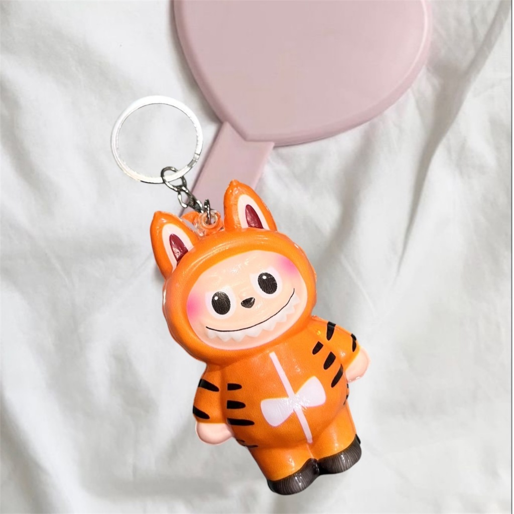 Keychain YS226 LABUBU Squishy Can Be Played Hanging In A Chic Bag ...