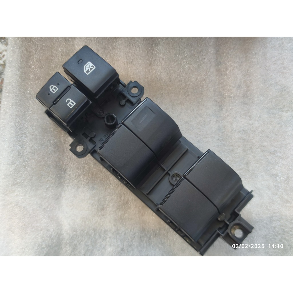 Genuine Toyota Power Window Switch Remove From Innova Zenix Sceneix ...