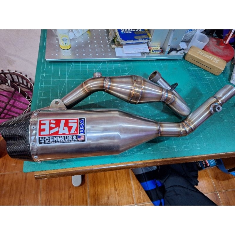 Yoshi Pipe 2 Holes For CRF 300L-RALLY Large-Length Bomb Neckline Half ...