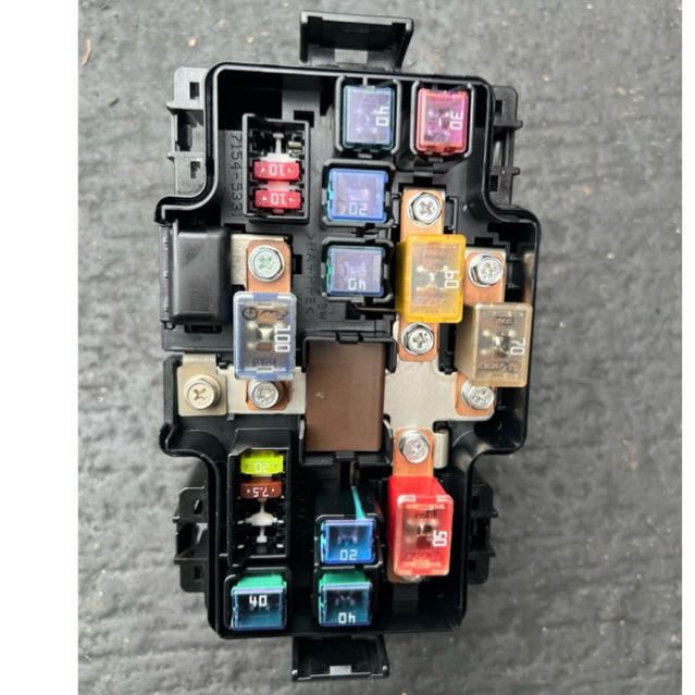 Fuse Box Honda L15A i dsi 8 Spark Plug Genuine Japanese Removal All ...