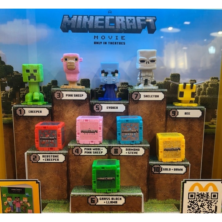 mc Of Thailand Real Thai Mcs 1 Minecraft Movie Happy meal Mcdonald's ...