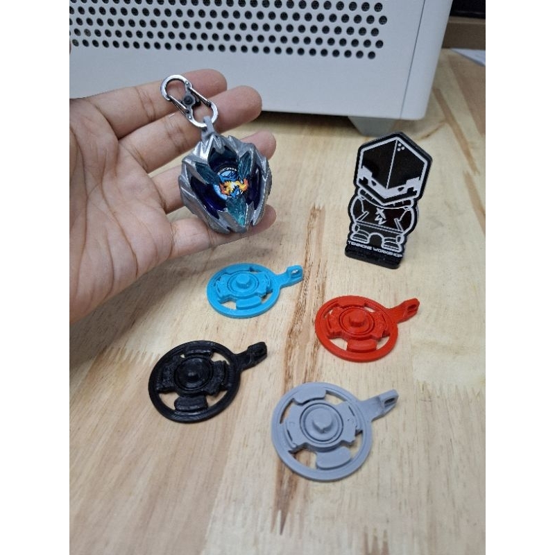 Beyblade X key chain adapter Bay Lock For Hanging Into A Trailer ...