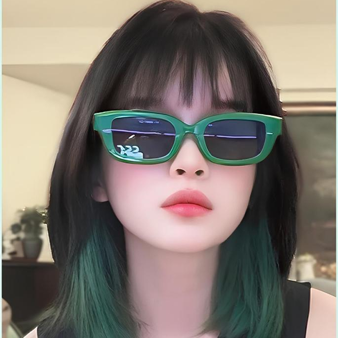 MAYA WIG/GD207-5 Side Shoulder Slide With Bangs Black Highlight Green ...
