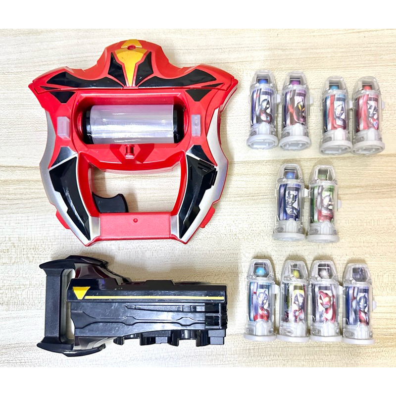 DX Geed Riser-Ultraman Transform Device With 10 Capsules 2nd Hand ...